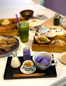 11 Yummy Taman Desa Cafe With Good Food - Valerie Seow